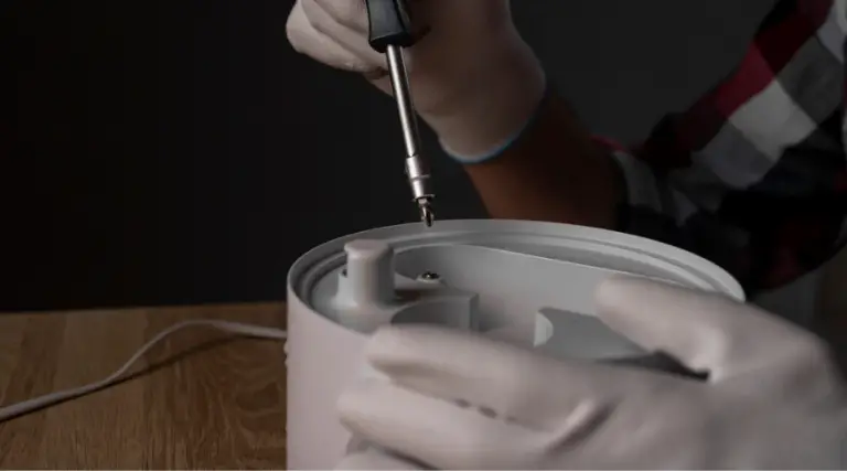 Why is My Humidifier Leaking from the Bottom? - HouseholdAir