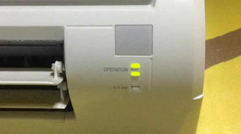 What Are The 2 Green Lights on Mitsubishi Mini Split? - HouseholdAir